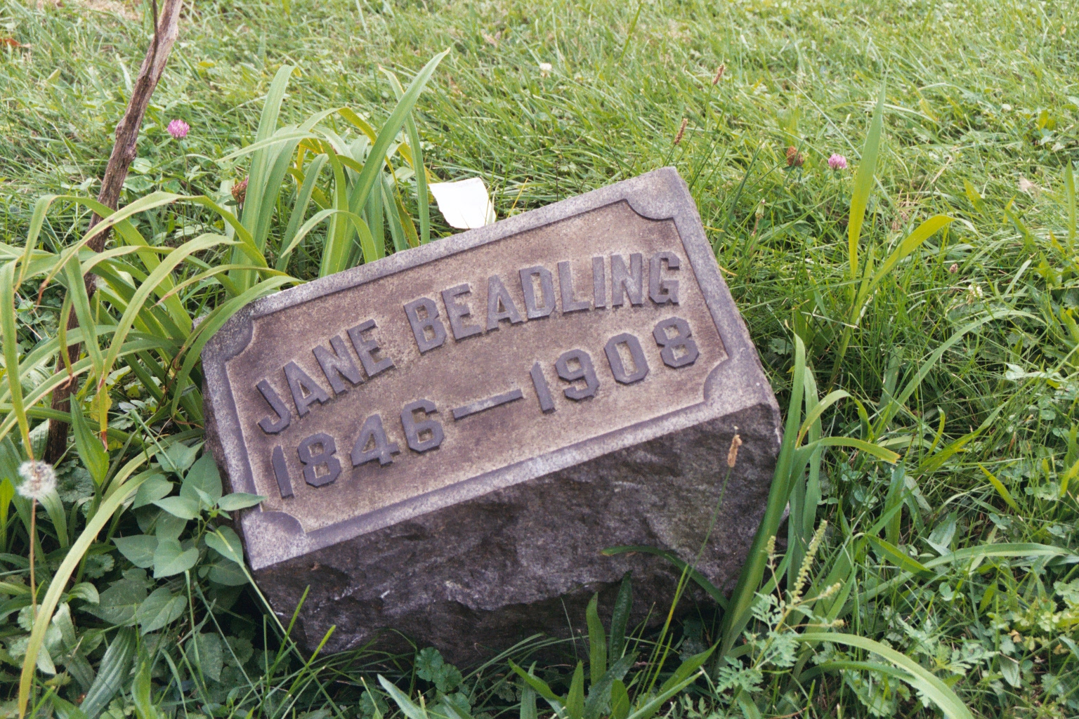 Beadling Tomb – St. Clair Cemetery