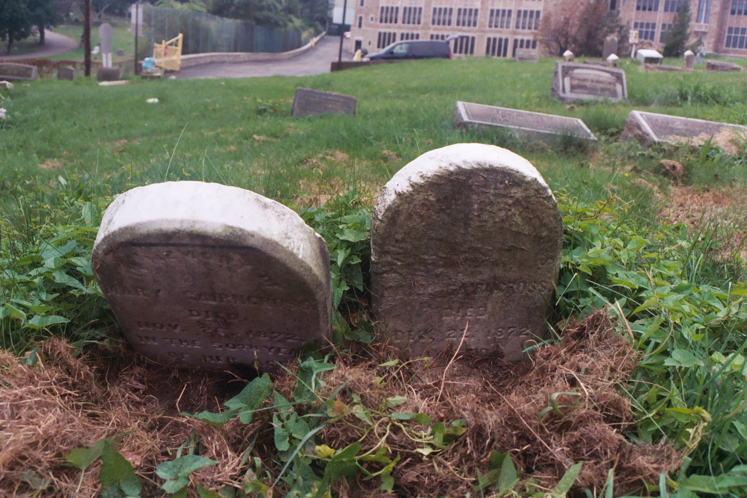 Caincross Tomb – St. Clair Cemetery