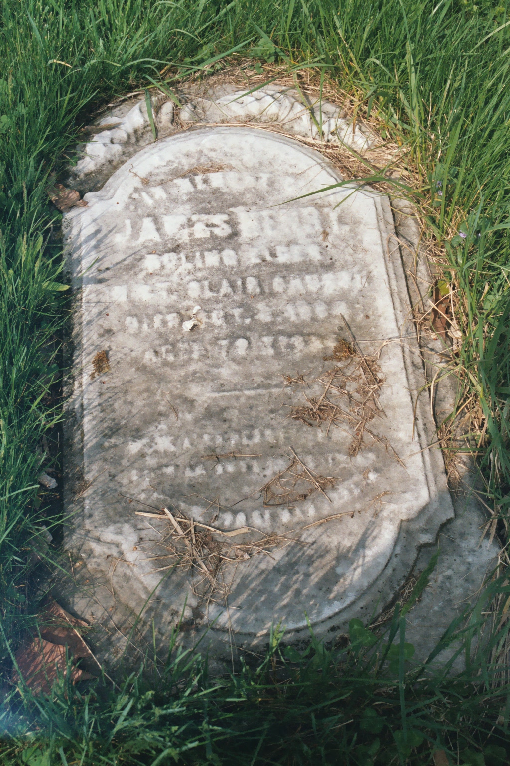 Henry Tomb – St. Clair Cemetery