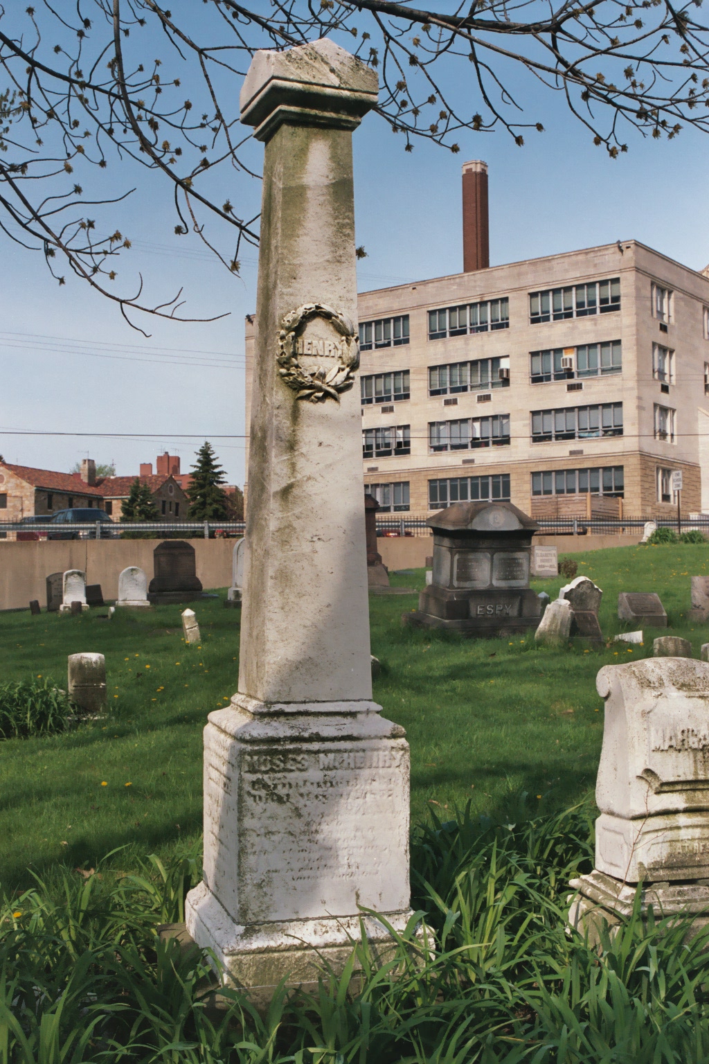 Henry Tomb – St. Clair Cemetery