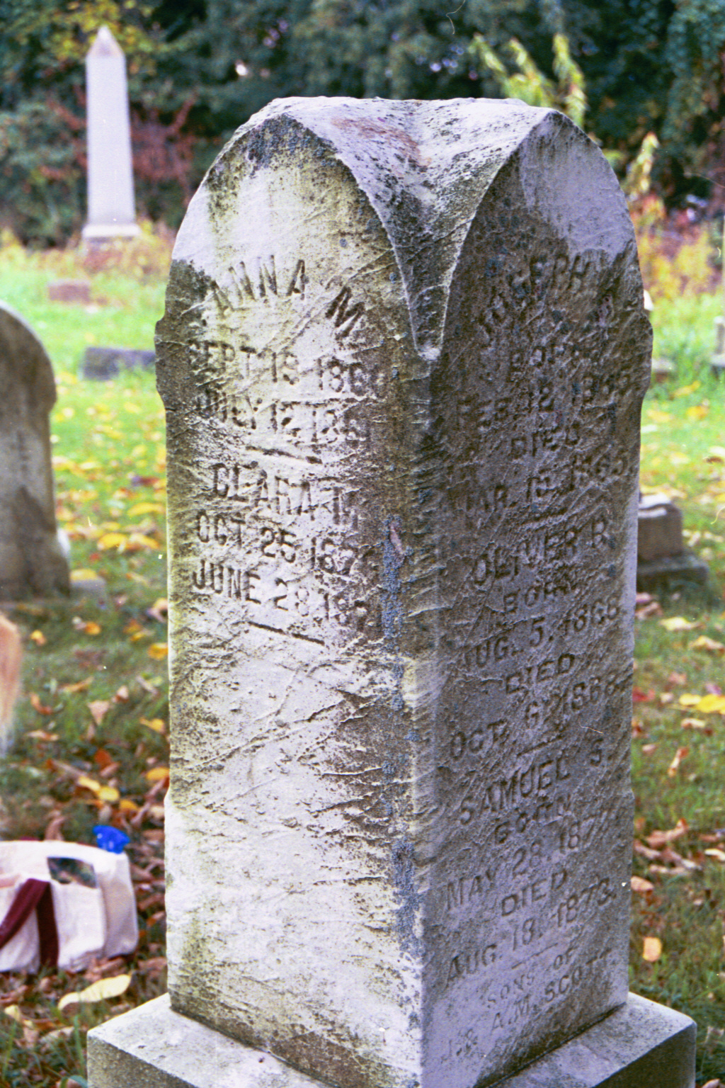 Scott Tomb – St. Clair Cemetery